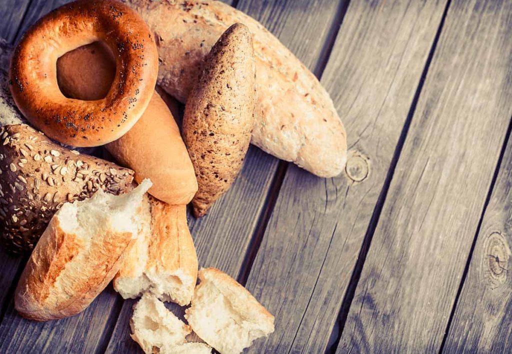 100 Breads, Muffins, and D&D Baked Goods